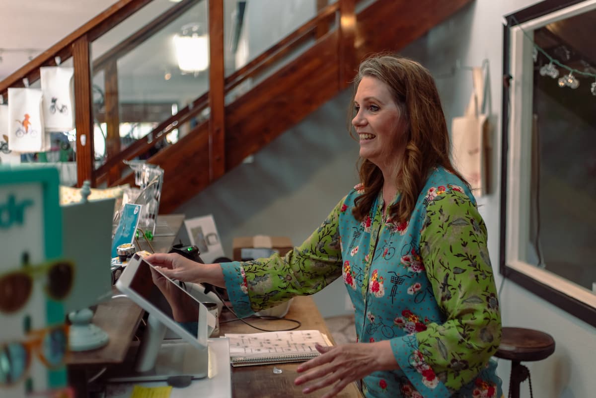 AK Cycle Chic - Clover Blog